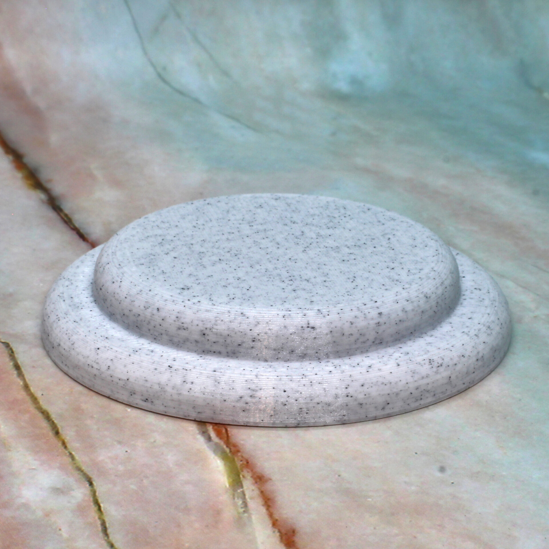 Circular Display Stand for 75mm Scale Figures - Simons Magic Shoppe