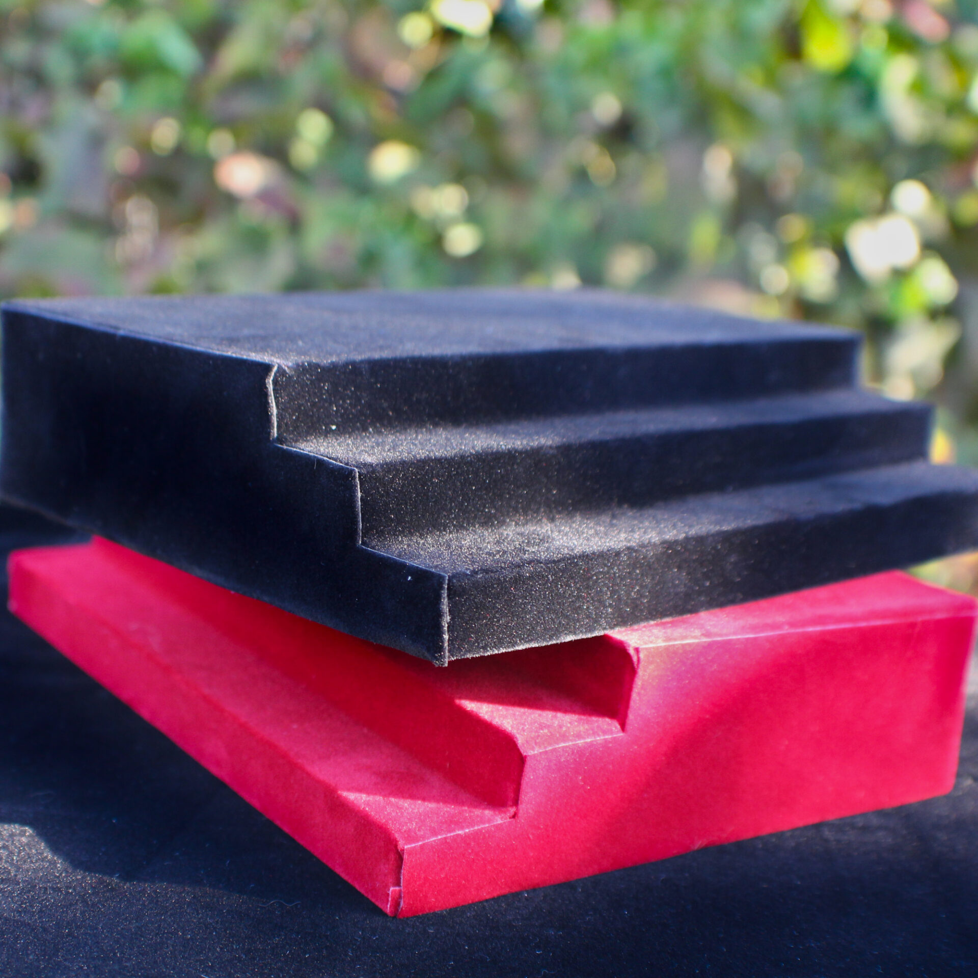 Velvet Covered Display Stand - Simons Magic Shoppe